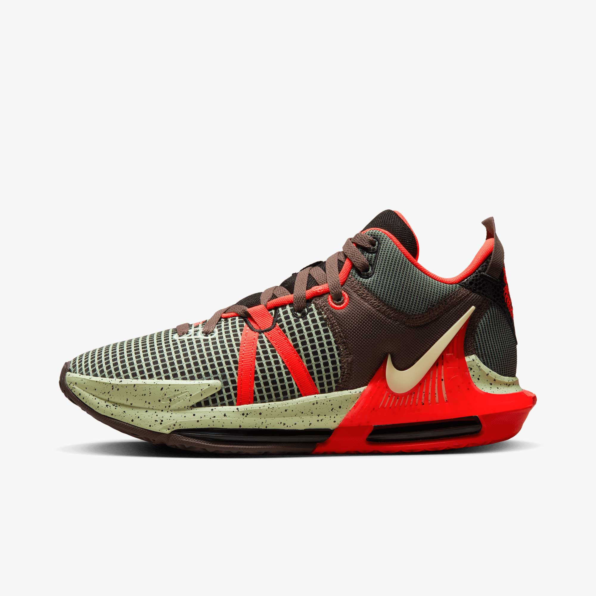 LeBron Witness 7 | Marathon Sports Perú