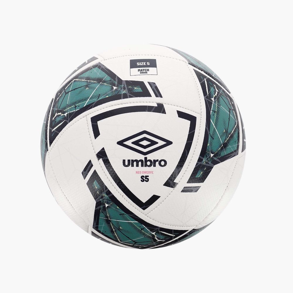 Umbro Neo Swerve | UMBRO | Marca | Productos | Marathon Sports Ecuador