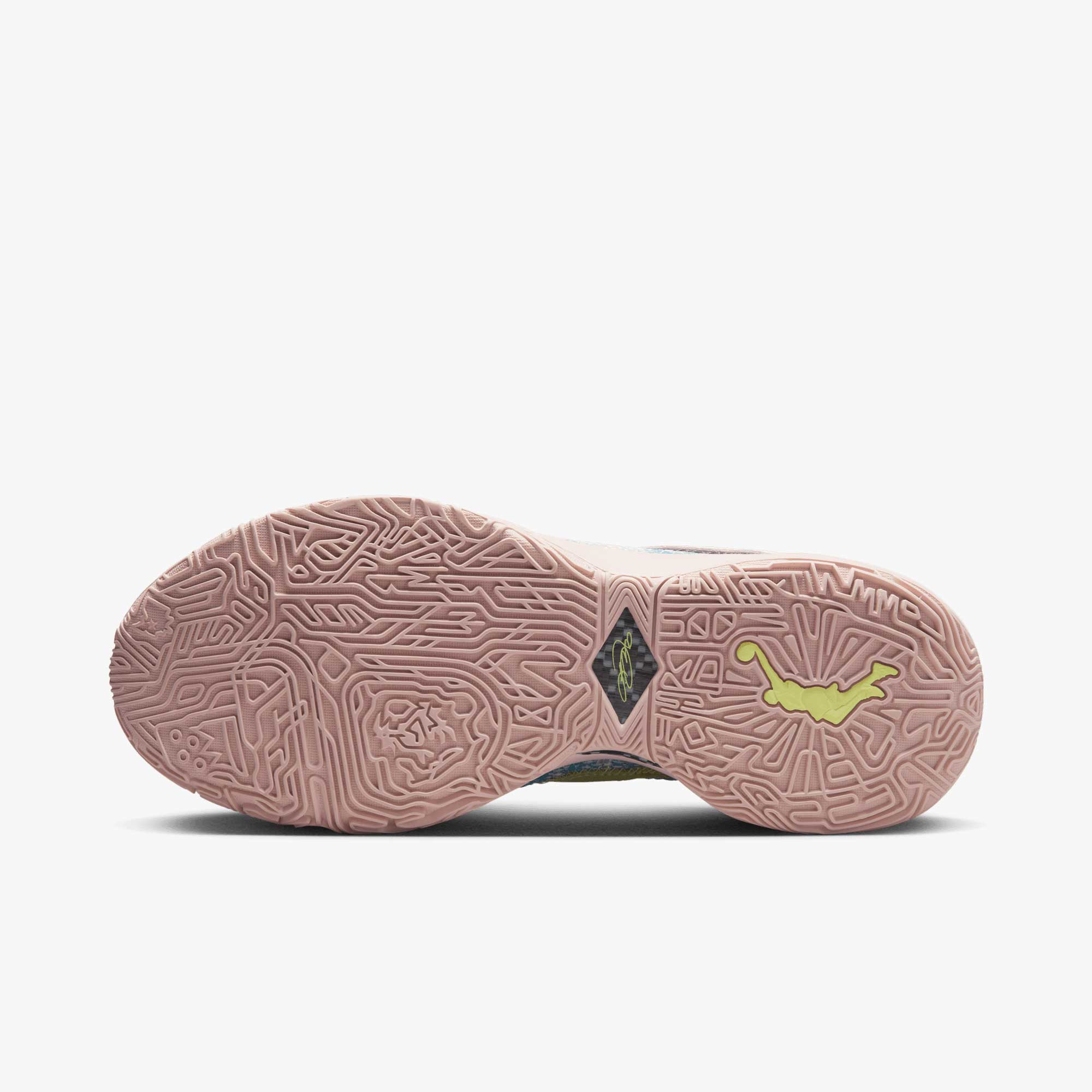LeBron 20 ASW | Marathon Sports Perú