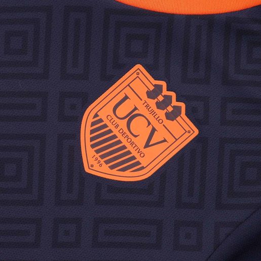 Camiseta Hombre UCV Visita 2025 Estadio | Marathon Sports Perú