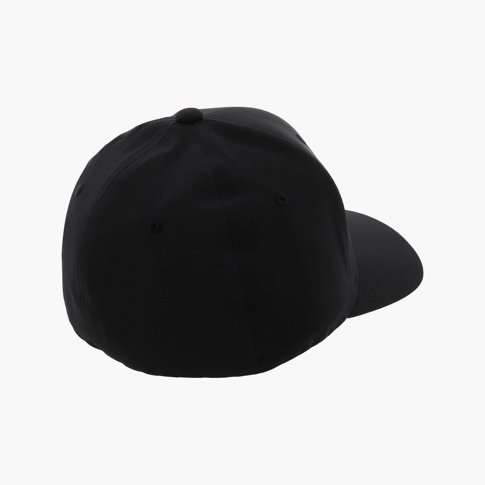 Volcom Stone Tech Flexfit Delta | Marathon Sports Ecuador
