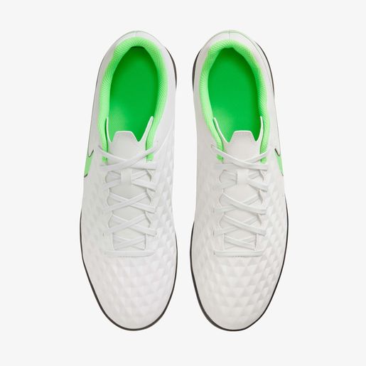 Nike Legend 8 Club TF | Marathon Sports Perú
