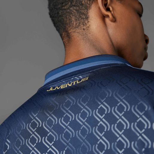 adidas Tercera Equipación Juventus 24/25 | TAF Ecuador