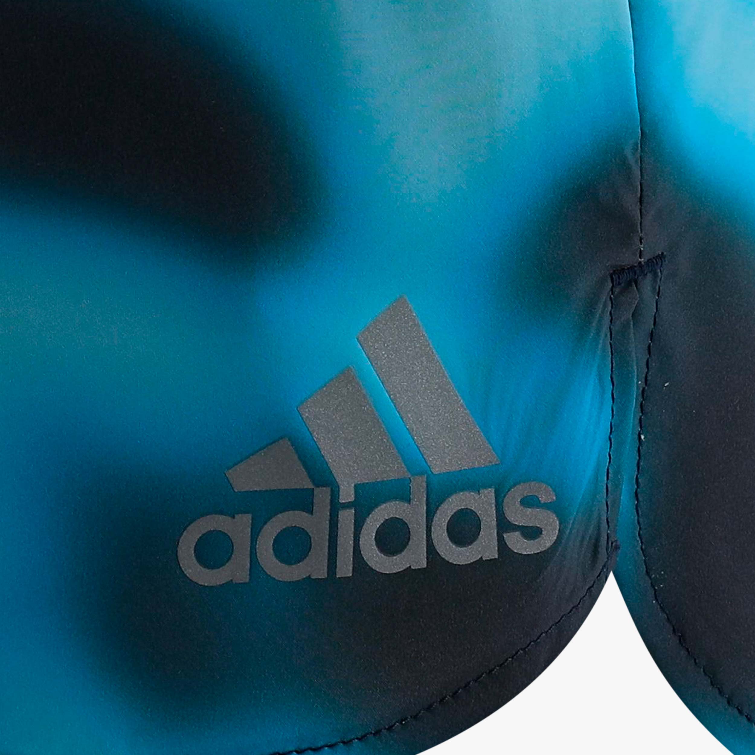 adidas Run Icons Logo Graphic AOP | Marathon Sports Perú