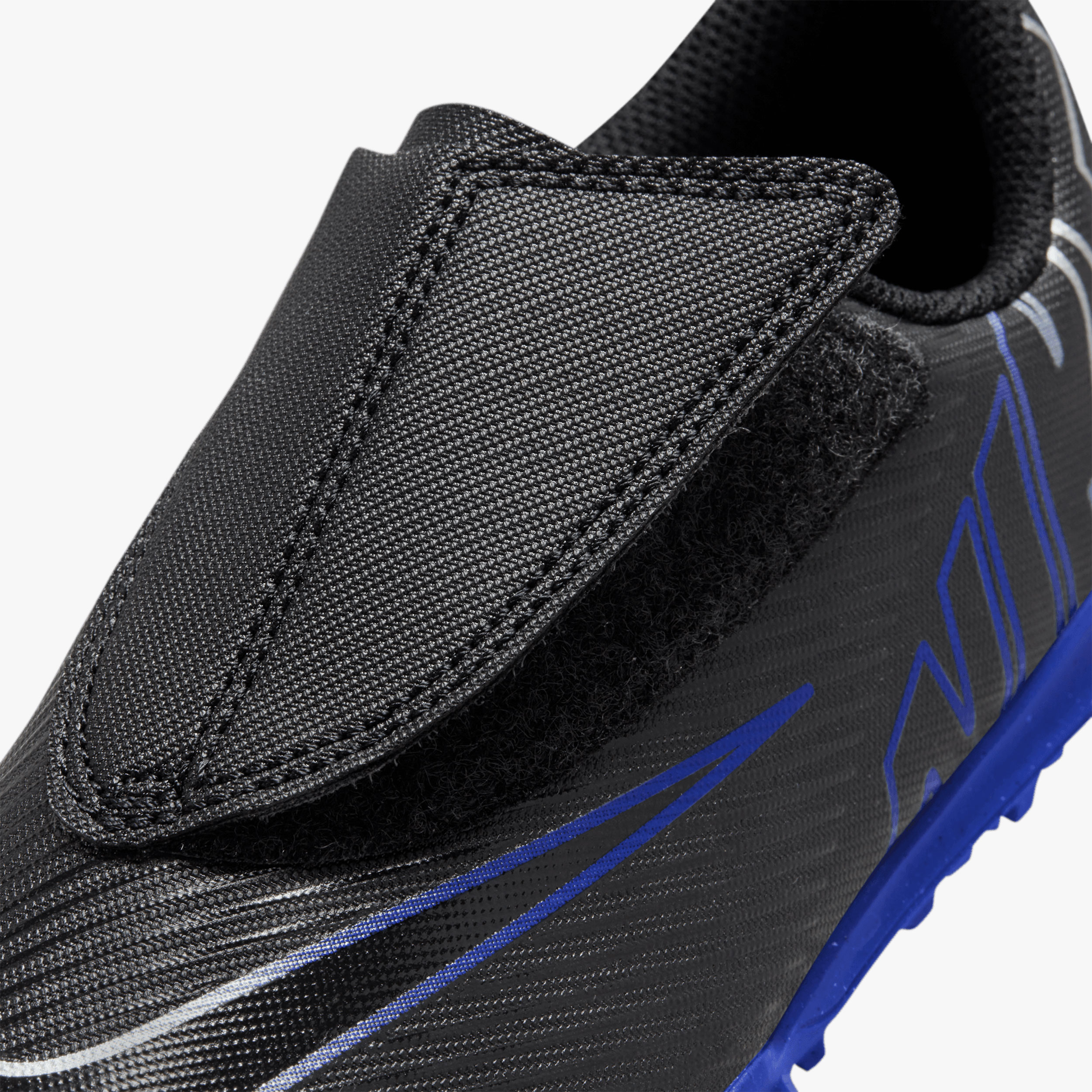 Nike Jr. Mercurial Vapor 15 Club | Marathon Sports Perú