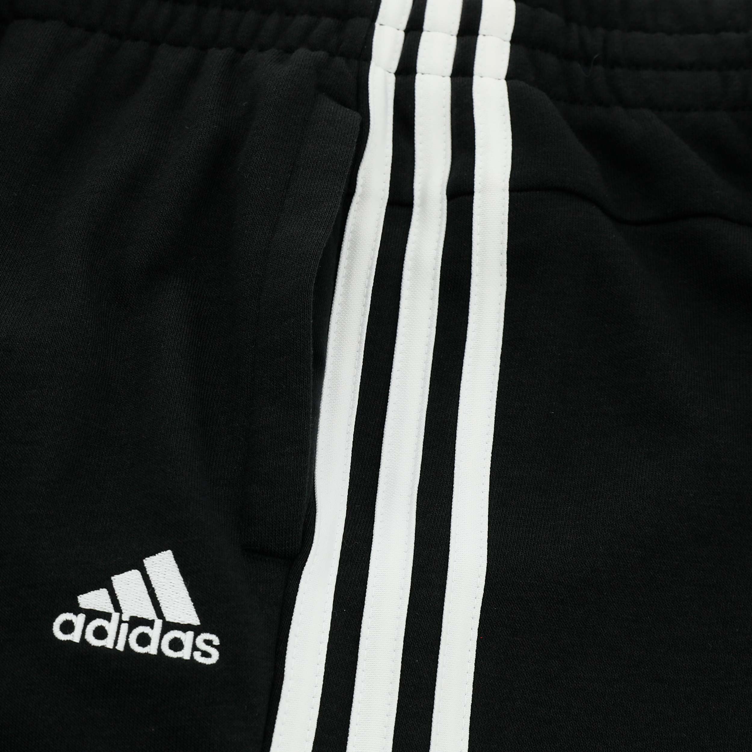 Adidas Essentials French Terry 3-Stripes | Marathon Sports Perú