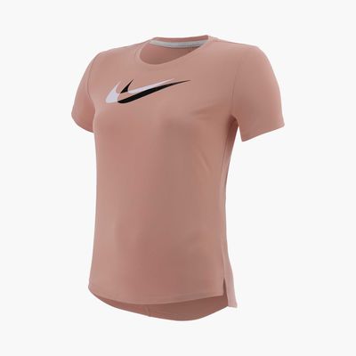 Nike Dri-FIT Swoosh Run | NIKE | Marca | Productos | Marathon Sports ...
