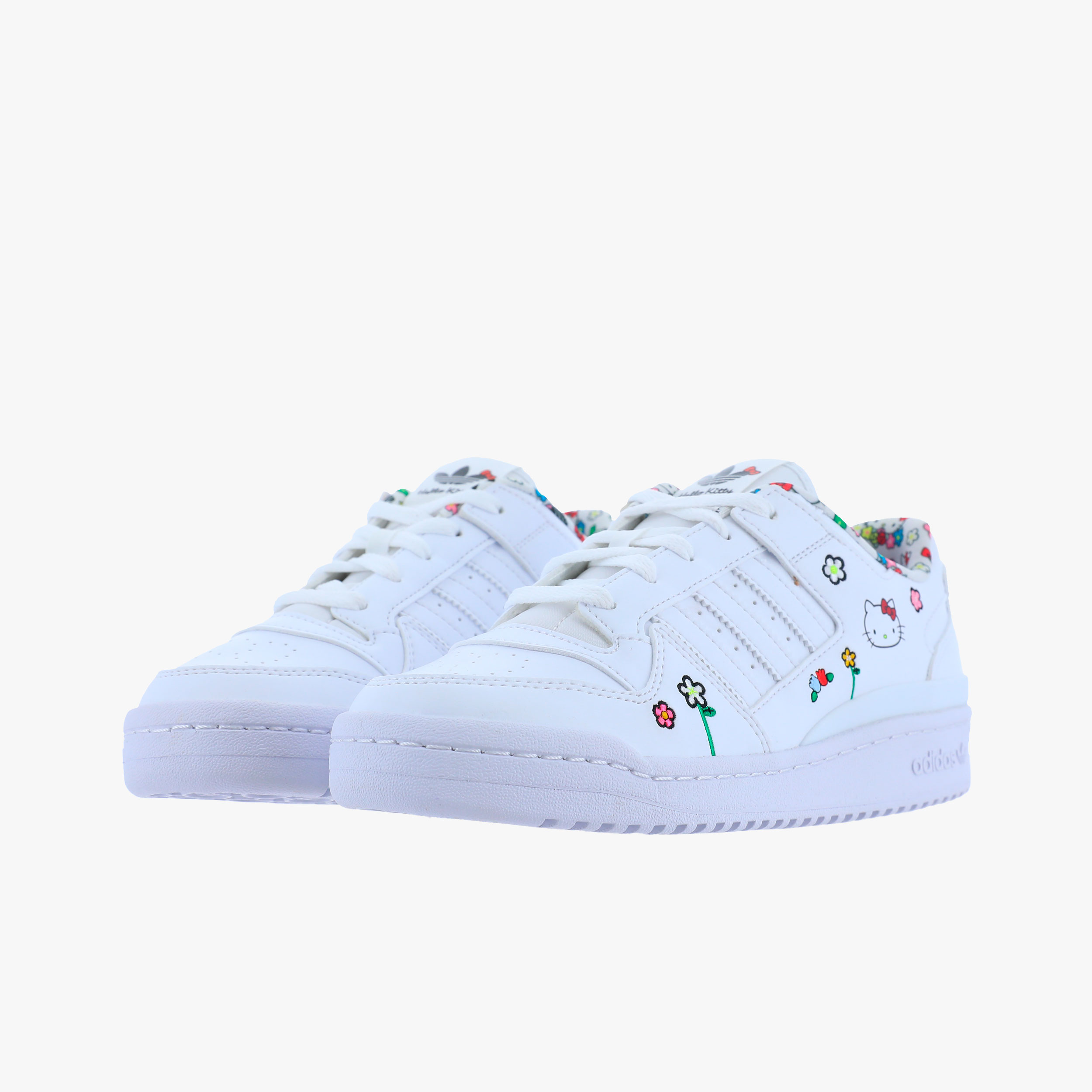 adidas Forum x Hello Kitty | Marathon Sports Perú