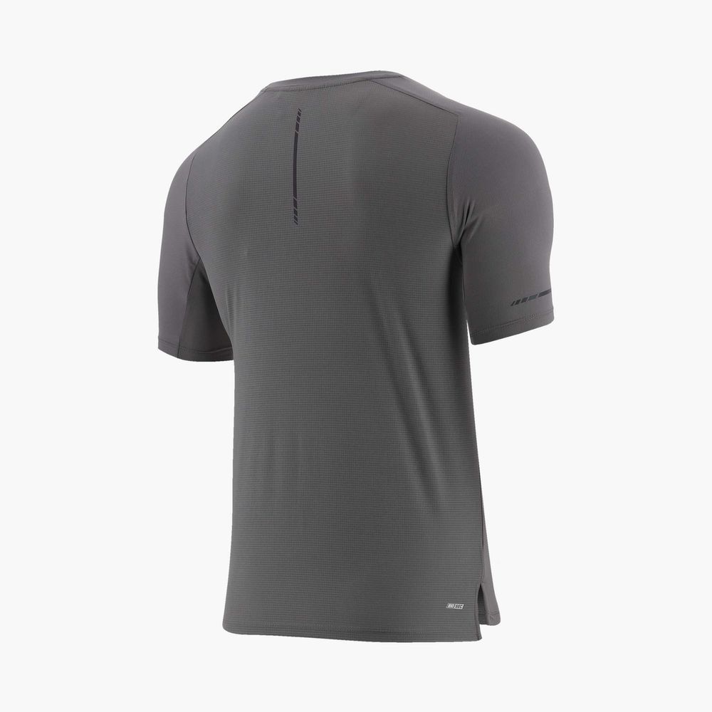 Astro Vega | Marathon Sports Ecuador
