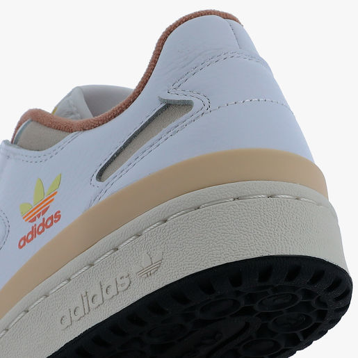 adidas Forum Low Classic | Sneakers by Marathon Perú