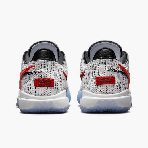 LeBron XX The Debut | Sneakers by Marathon Ecuador