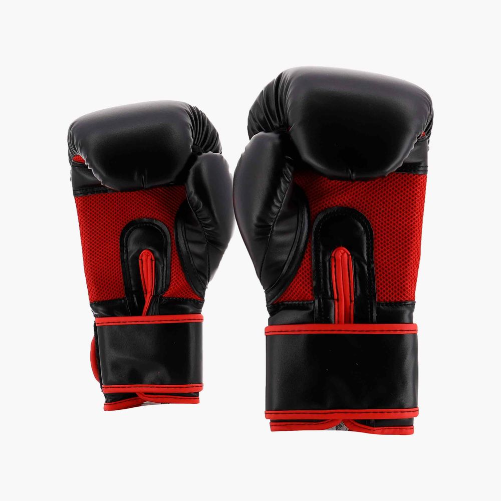 UFC Muay Thai Style | Marathon Sports Ecuador