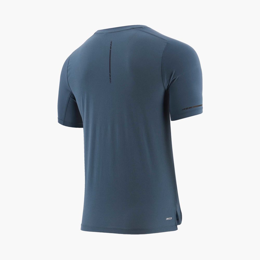 Astro Vega | Marathon Sports Ecuador