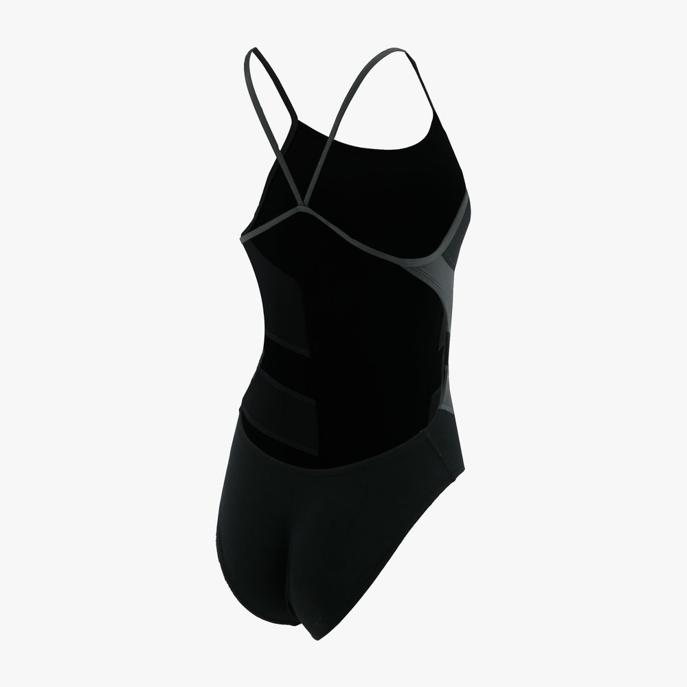 Nike Vex Cut-Out | Nike | Marca | Productos | Marathon Sports Perú