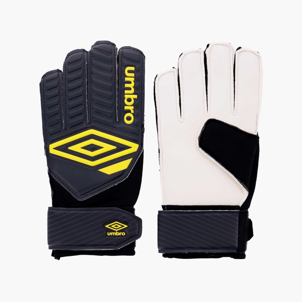 Umbro Classico | UMBRO | Marca | Productos | Marathon Sports Ecuador