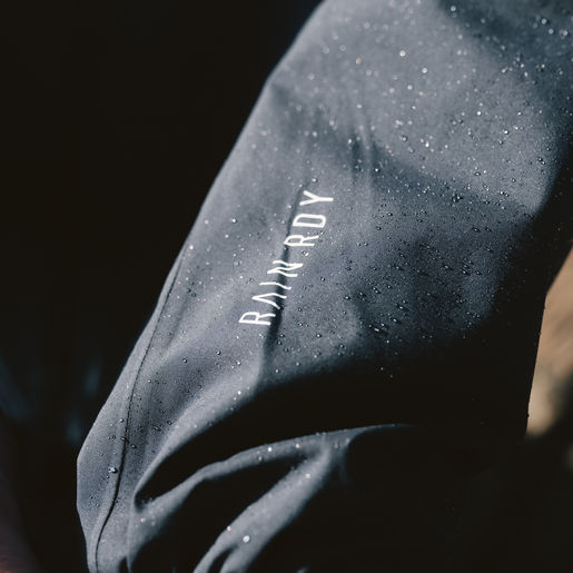 Adidas Chompa impermeable Terrex Multi 2L RAIN.RDY | Marathon Sports Ecuador