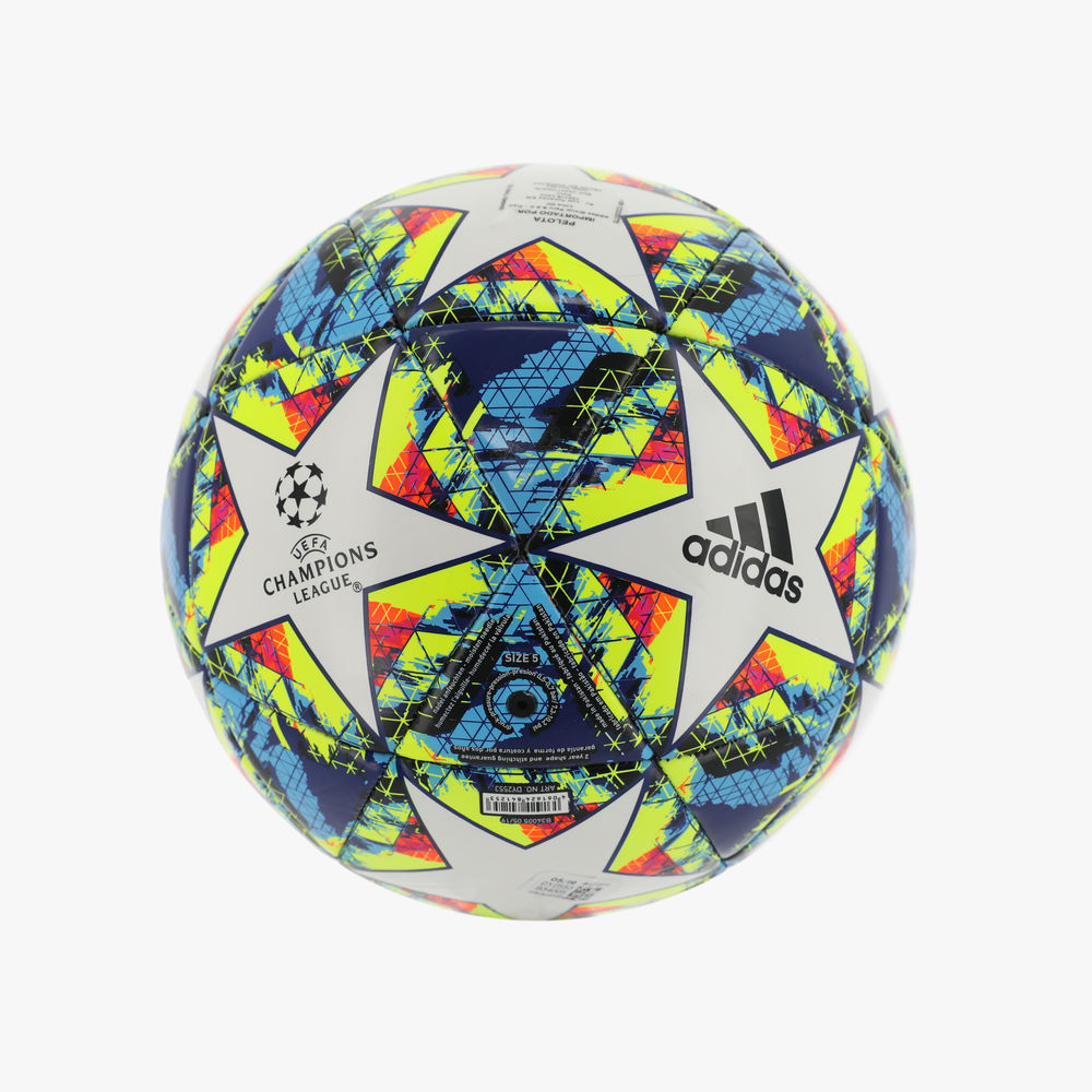 Adidas UCL Finale Capitano | adidas | Marca | Productos | Marathon ...