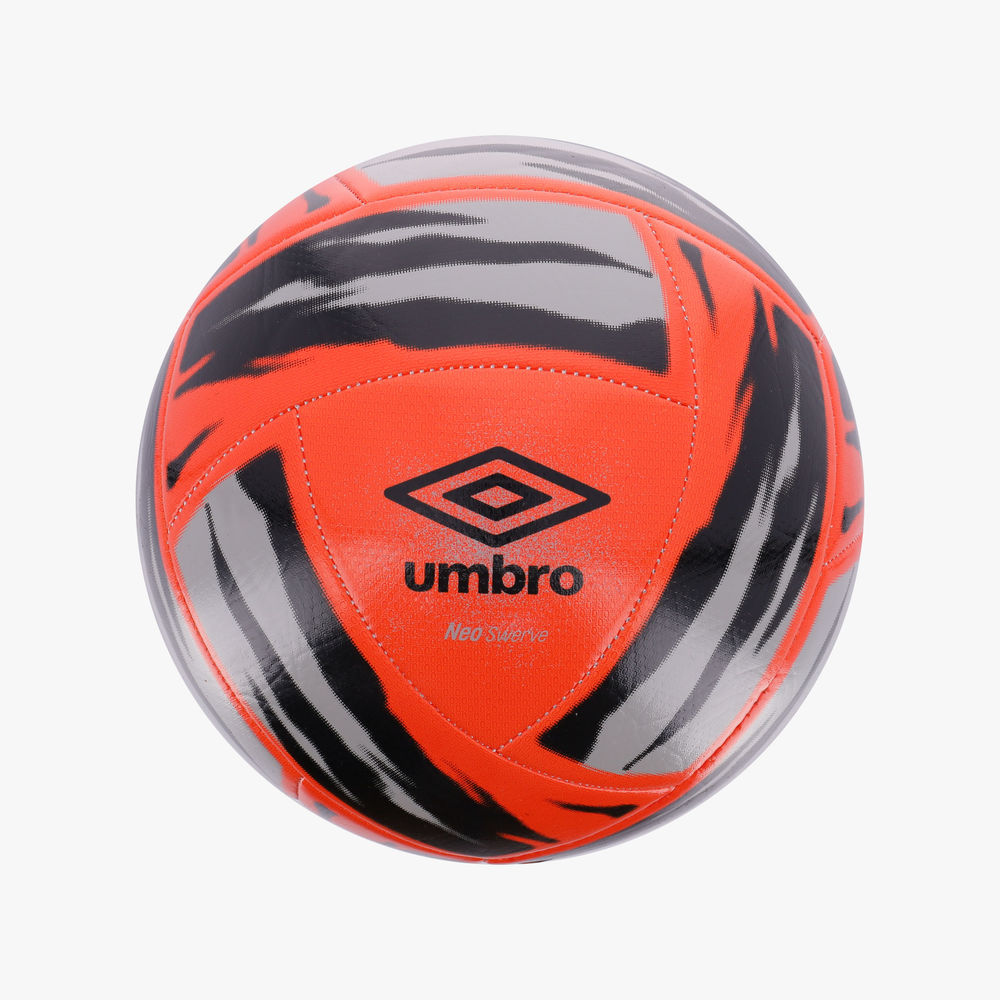 Umbro Neo Swerve | Marathon Sports Ecuador