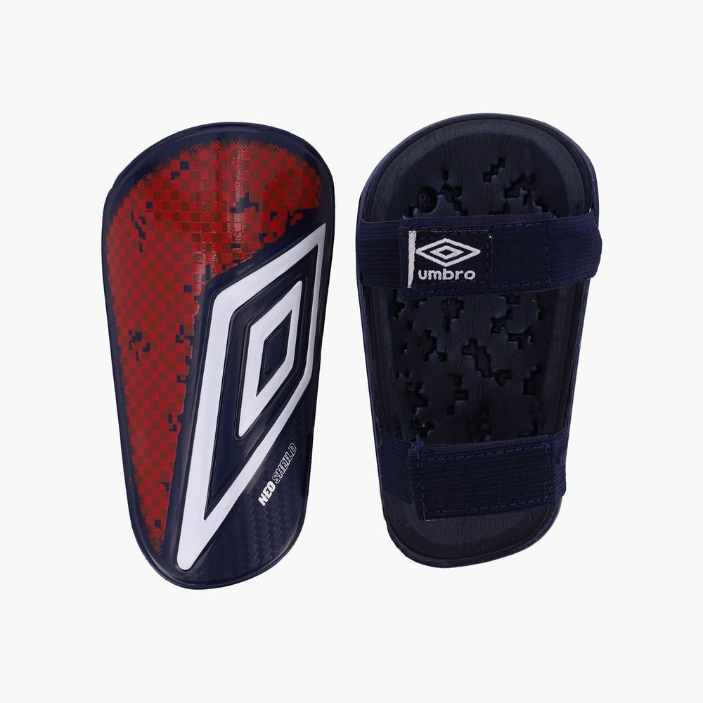 Umbro Neo Shield | Marathon Sports Ecuador