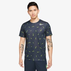 Nike Dri-FIT | Marathon Sports Ecuador