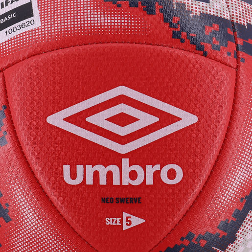 Umbro Neo Swerve | Marathon Sports Ecuador