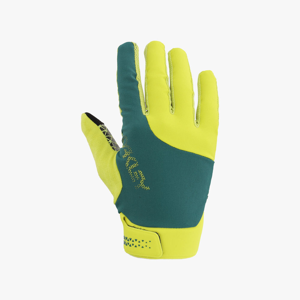 Oakley Off Camber | Marathon Sports Ecuador