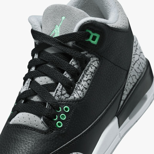 Air Jordan 3 Retro Green Glow | Sneakers by Marathon Ecuador
